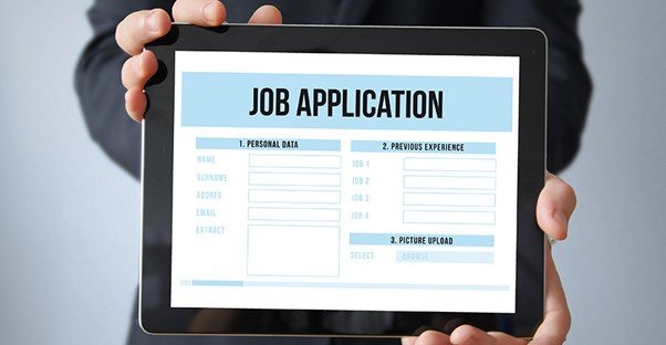 10 Things to Avoid When Filling Out Online Job Applications - ExpatsMuscat
